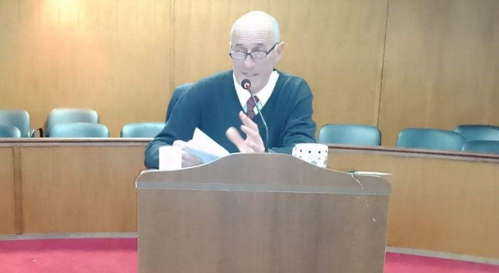 Caso Franzoni: El edil del PRO renunció a la presidencia de la CRE y continúa como concejal